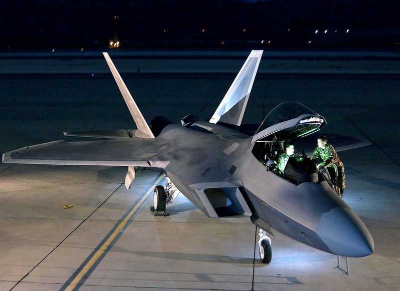 desarrollo defensa y tecnologia belica: Un Boeing 757 modificado sirve ...