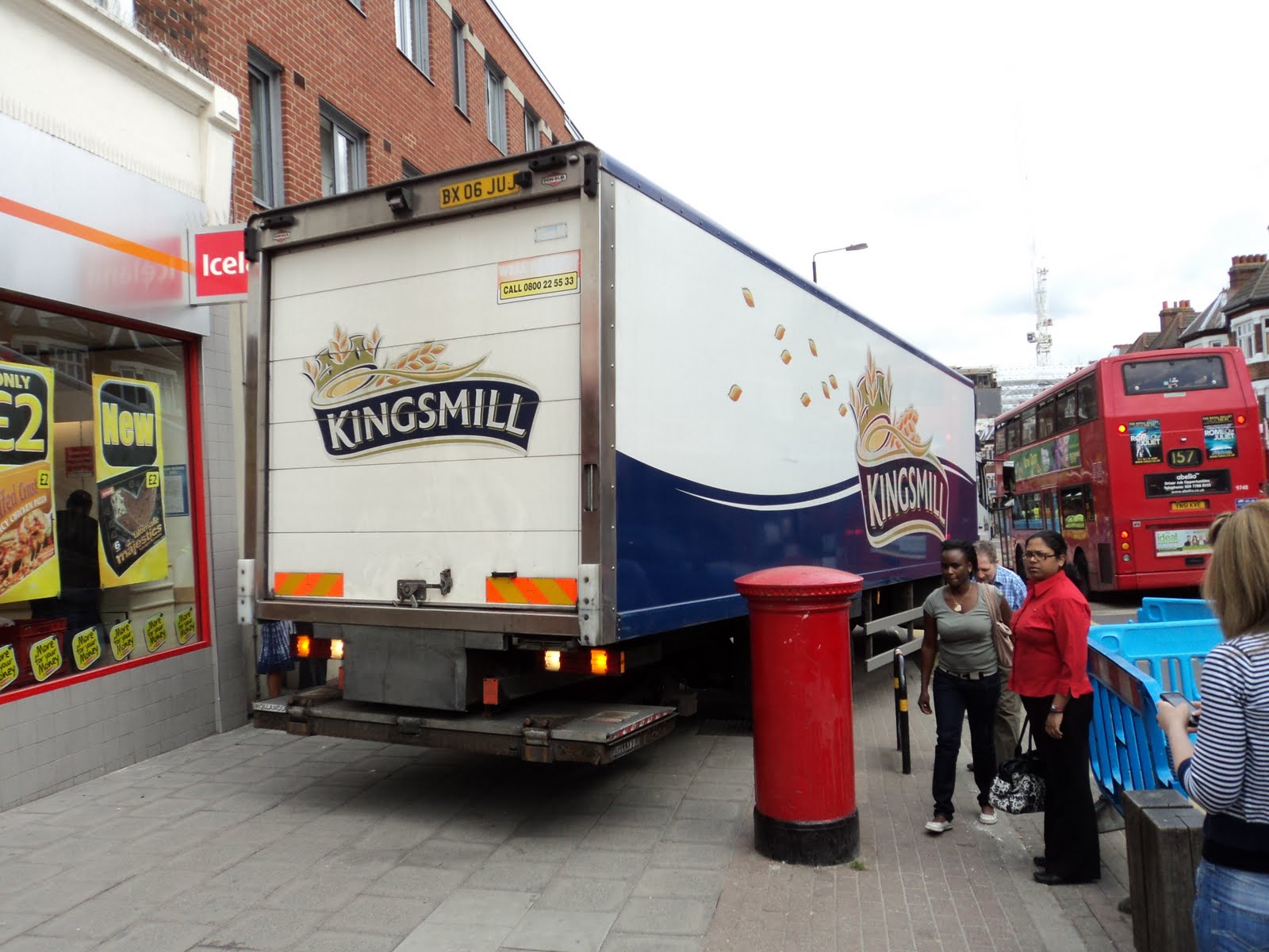 Colin Hall's Blogspot: Wallington public transport improvements - Update 17