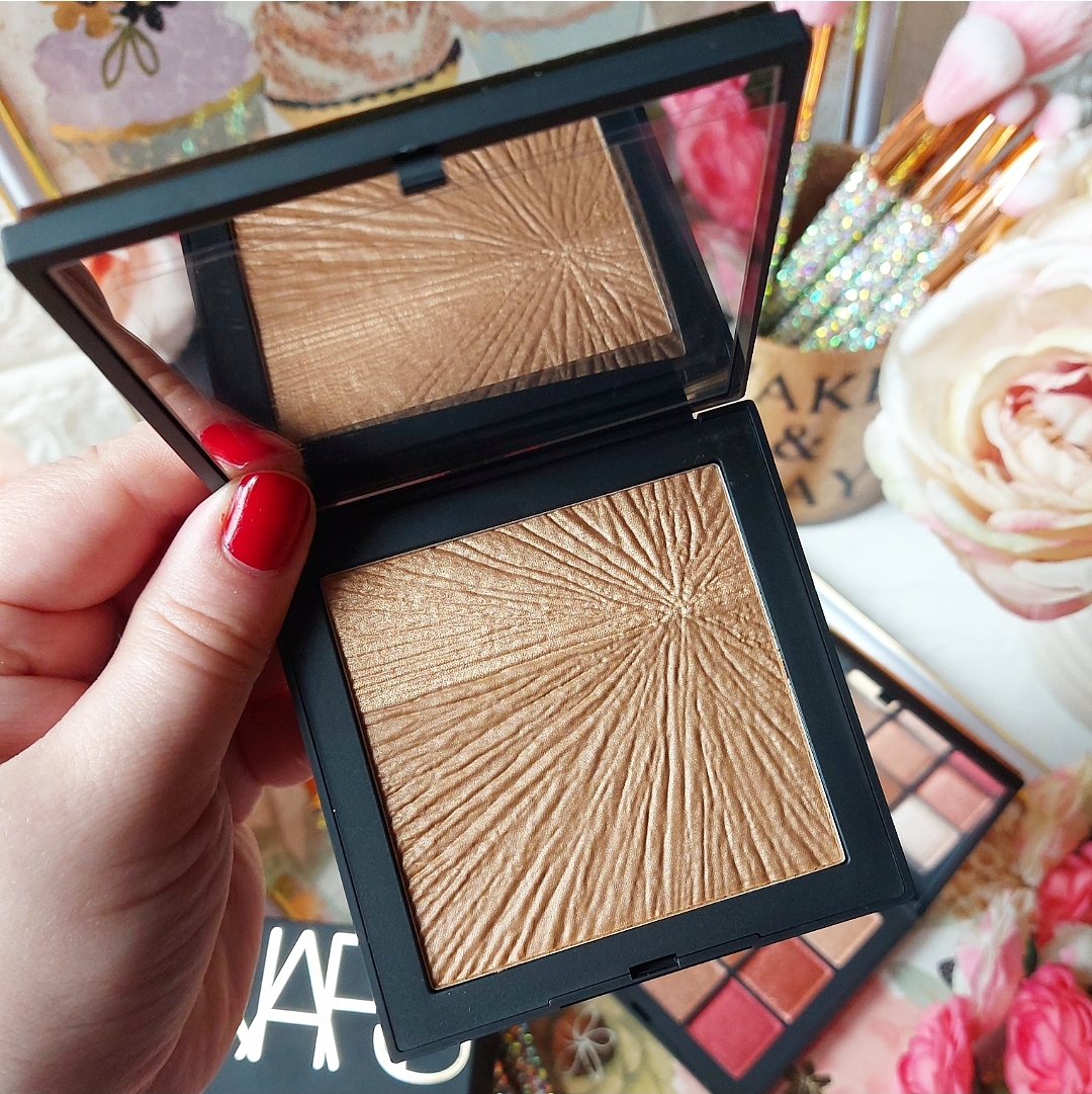 Monica Hein ~ Beauty Diary