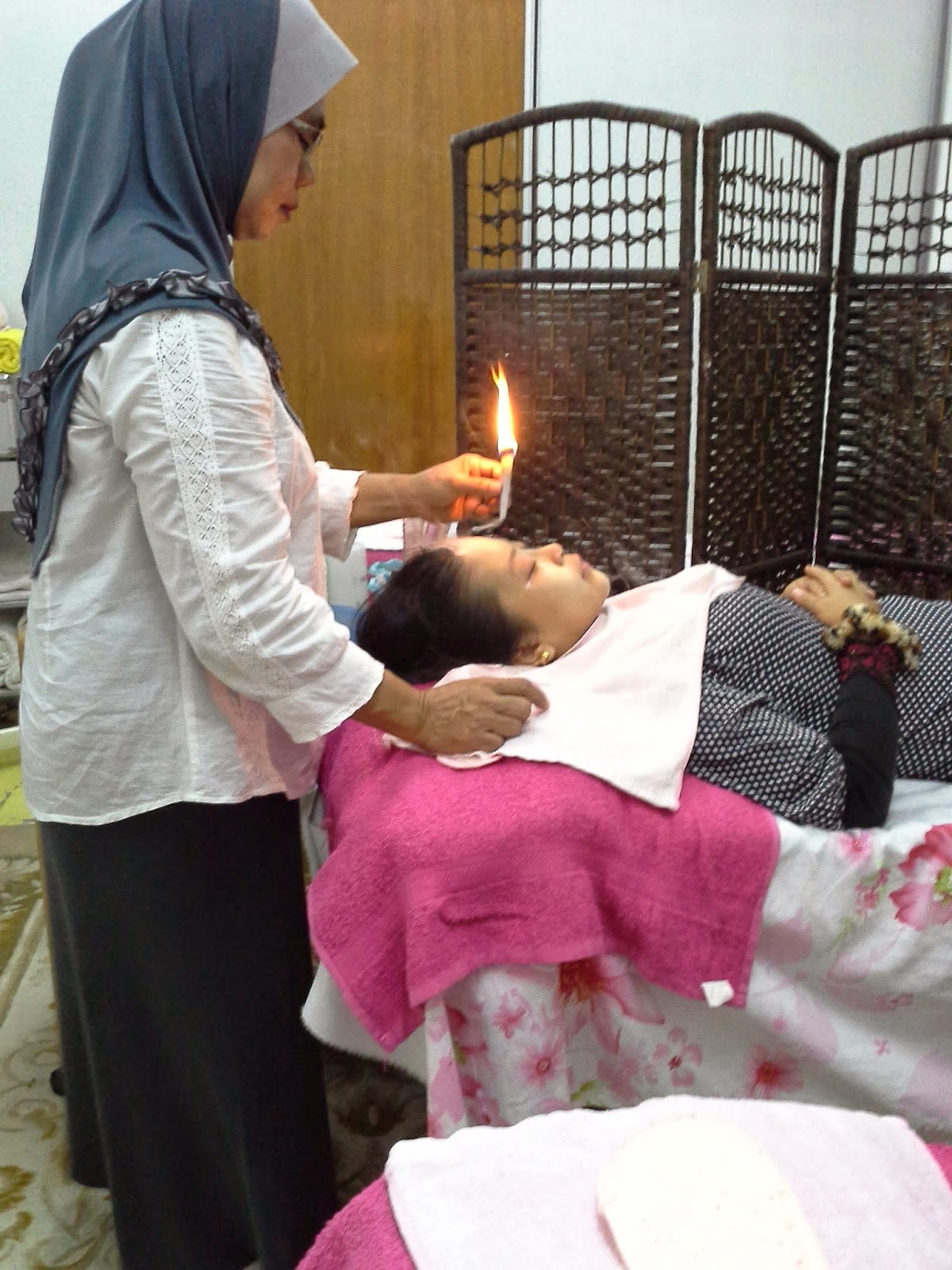 PUSAT KECANTIKAN RIN