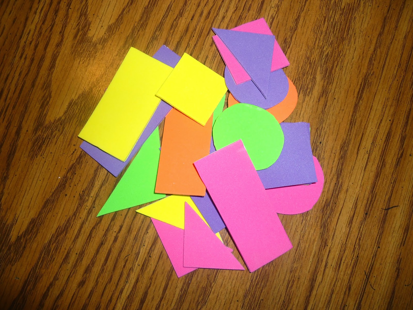 family-and-kindergarten-2d-shape-sorting