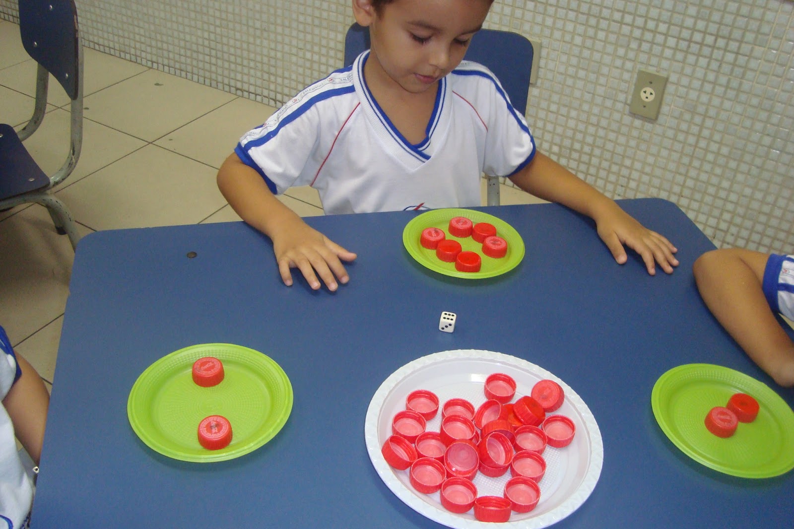 Professora Marinilza CSSG: JOGO DOS PRATINHOS