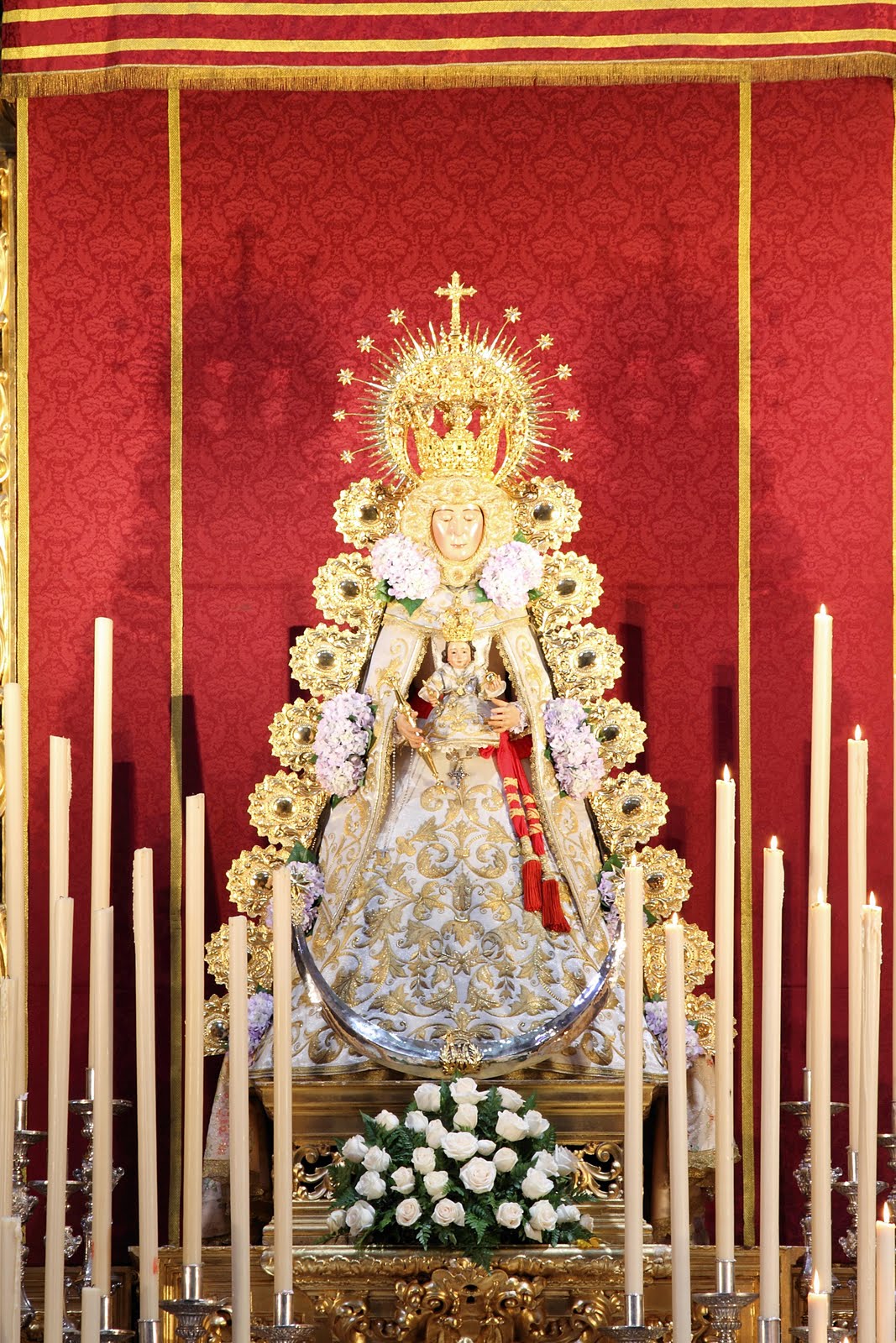 SEVILLA A TRAVES DE UN OBJETIVO: QUINARIO A LA VIRGEN DEL ROCIO