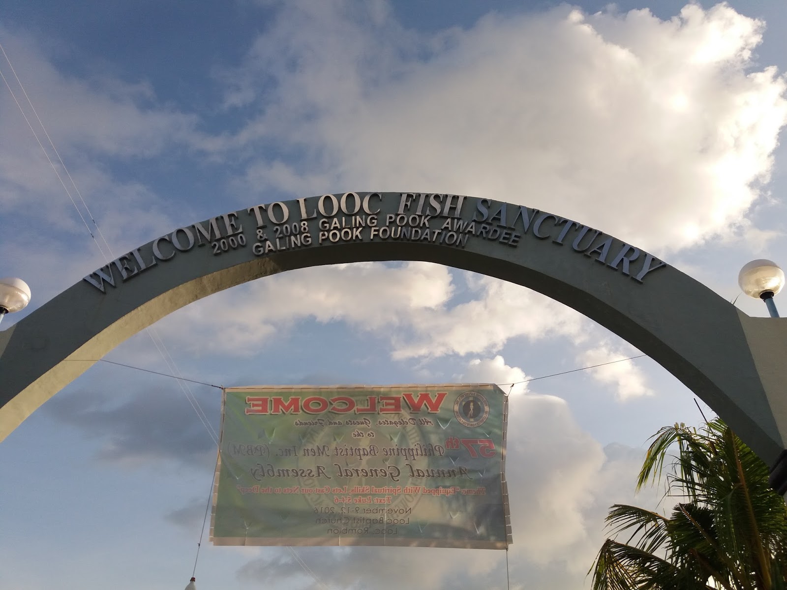 Looc Bay Marine Refuge and Sanctuary