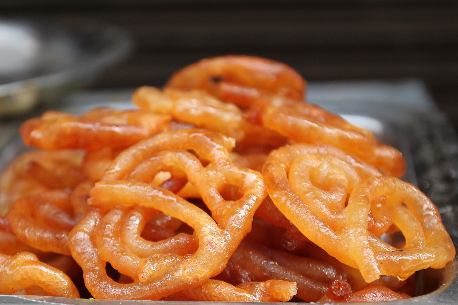 Jalebi is not originally Indian!! Do you know?