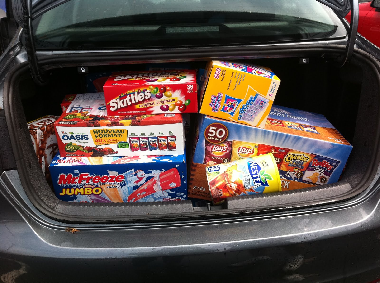 Ditzy Day Camp Director: Buying in Bulk for the Tuck Shop