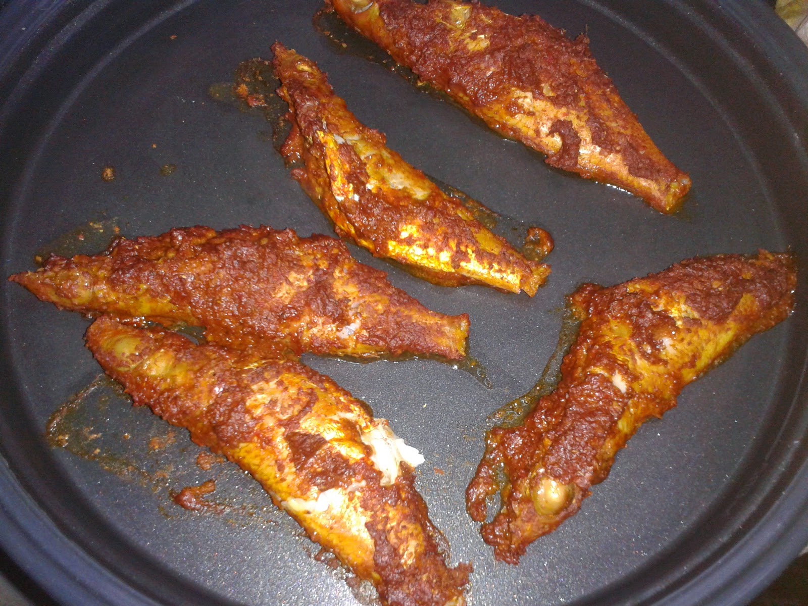 BananaLeaf Recipes: Fish fry in Microwave oven