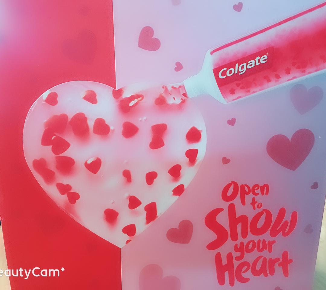 EVERGREEN LOVE: Colgate 'Dare To Love' Limited Edition Toothpaste Set