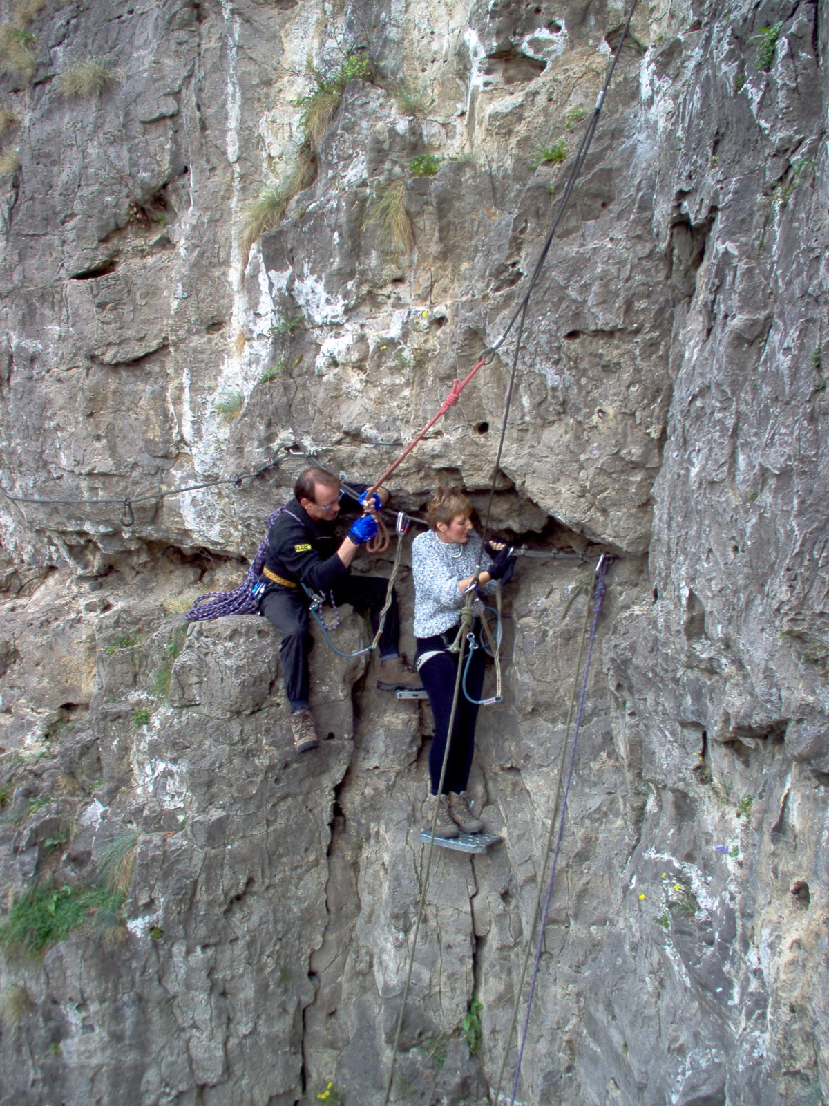VIA FERRATA EN BELGIQUE: LA VIA FERRATA DE MARCHE LES DAMES et PARCOURS ...