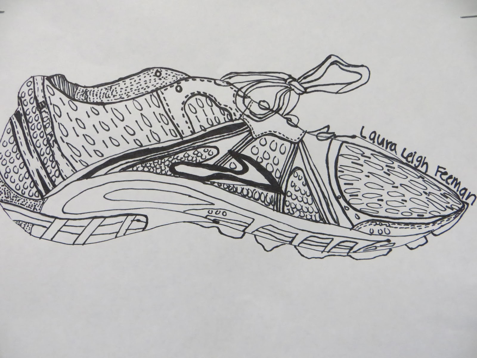 Shana's Art Room : Contour Shoe Drawings