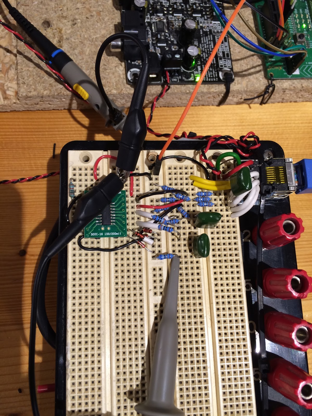 .. sounds off again: Differential line receiver for Behringer Ultranet