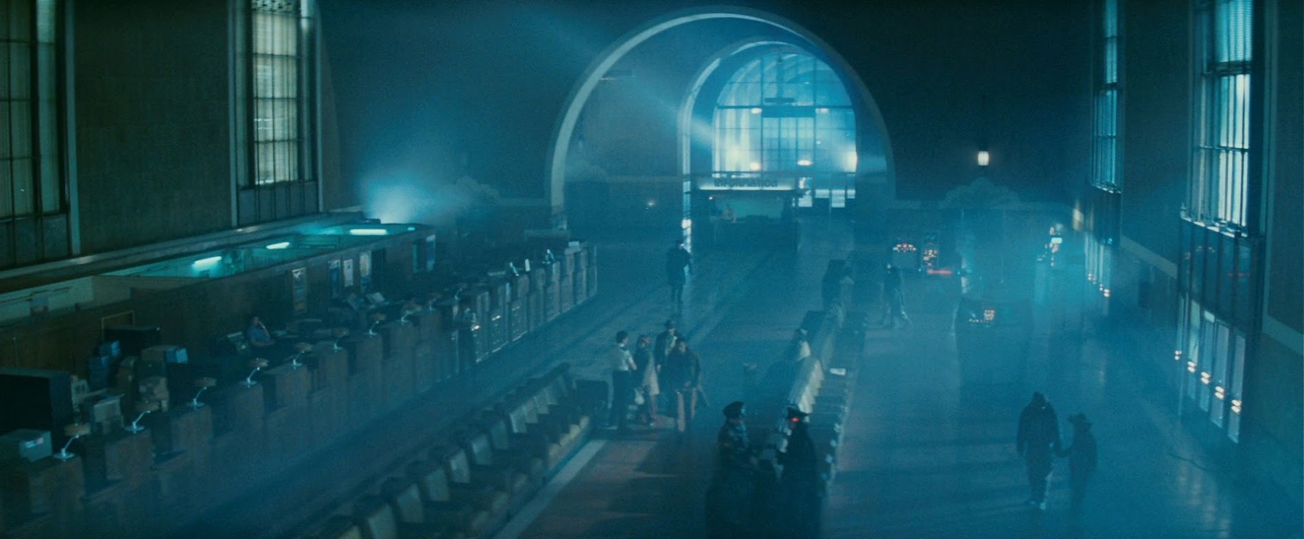 The Beautiful Film Frames: Blade Runner HD Stills