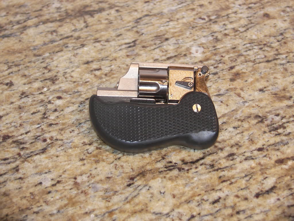 on target shooter nz: Braverman Folding Pistol: