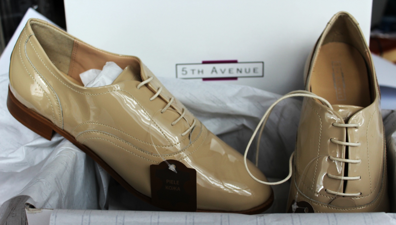 Pantofi Dandy 5th Avenue. De la Deichmann - Pulbere de stele