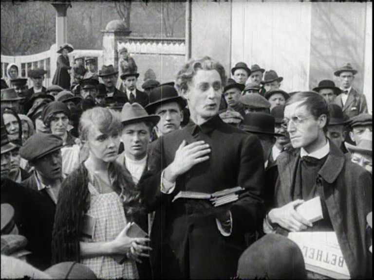 ithankyou: Asta enlightened… Mod lyset (Towards the Light) (1919), Danish Film Institute Online ...