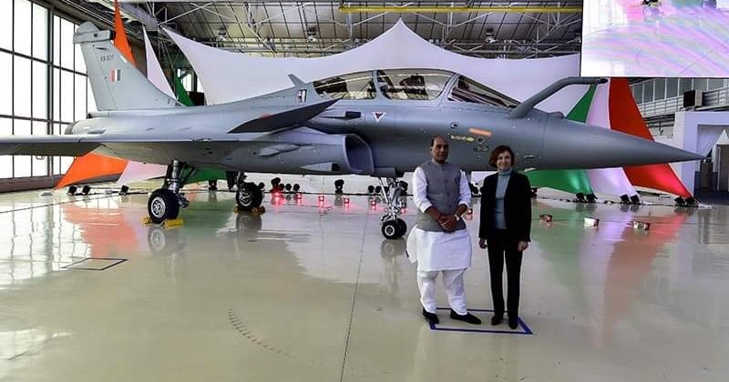 India receives its first Rafale multirole fighter from France’s ...