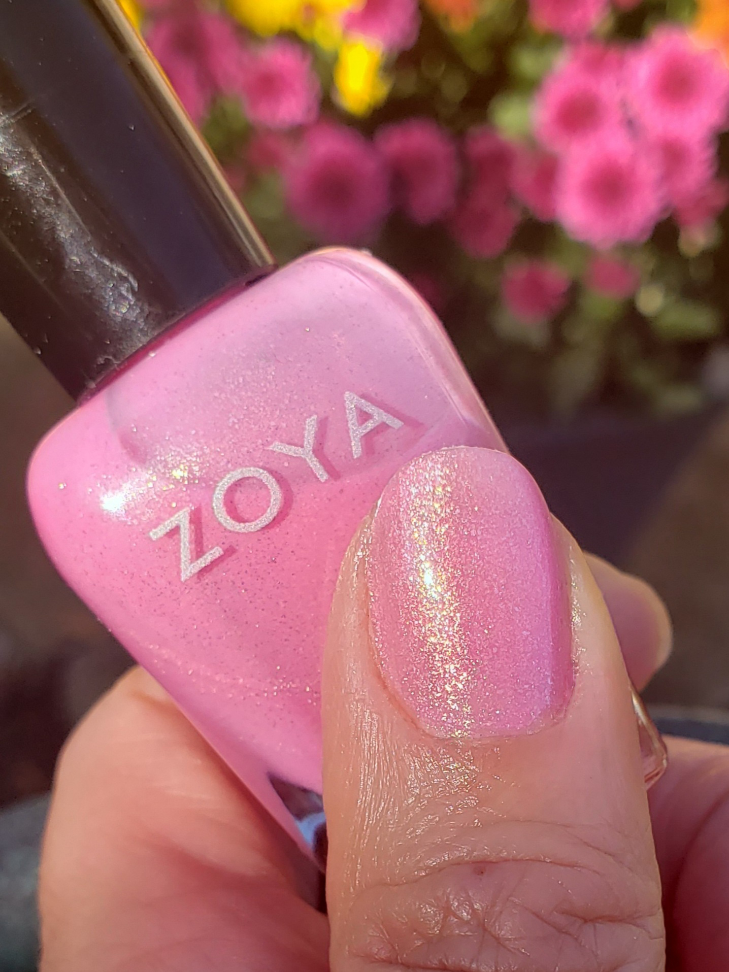 Zoya Shimmer