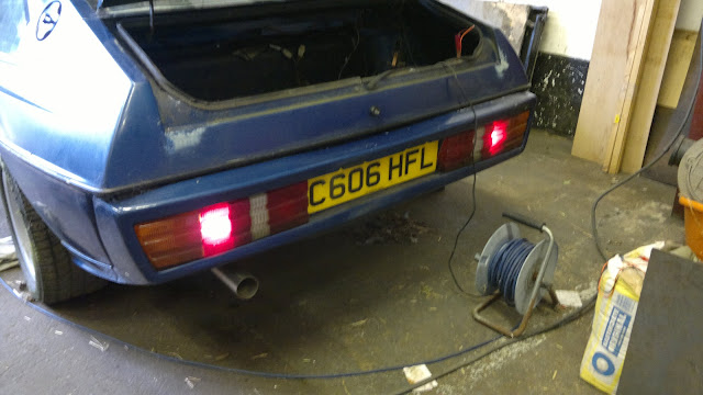 Lotus Excel Restoration: Clutch and lights Part 1