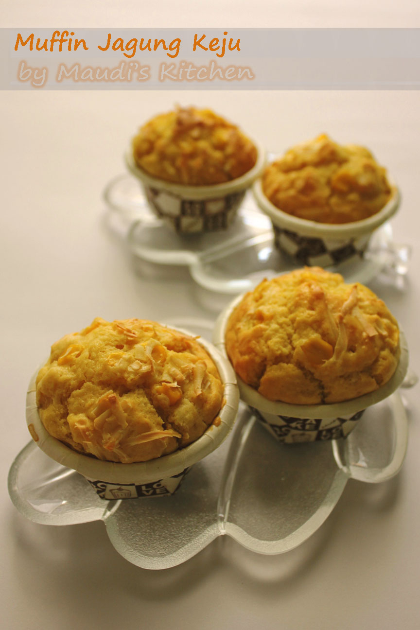 Maudi's kitchen: Muffin Jagung Keju