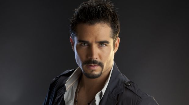 Los Ojos del Espectador: José Ron