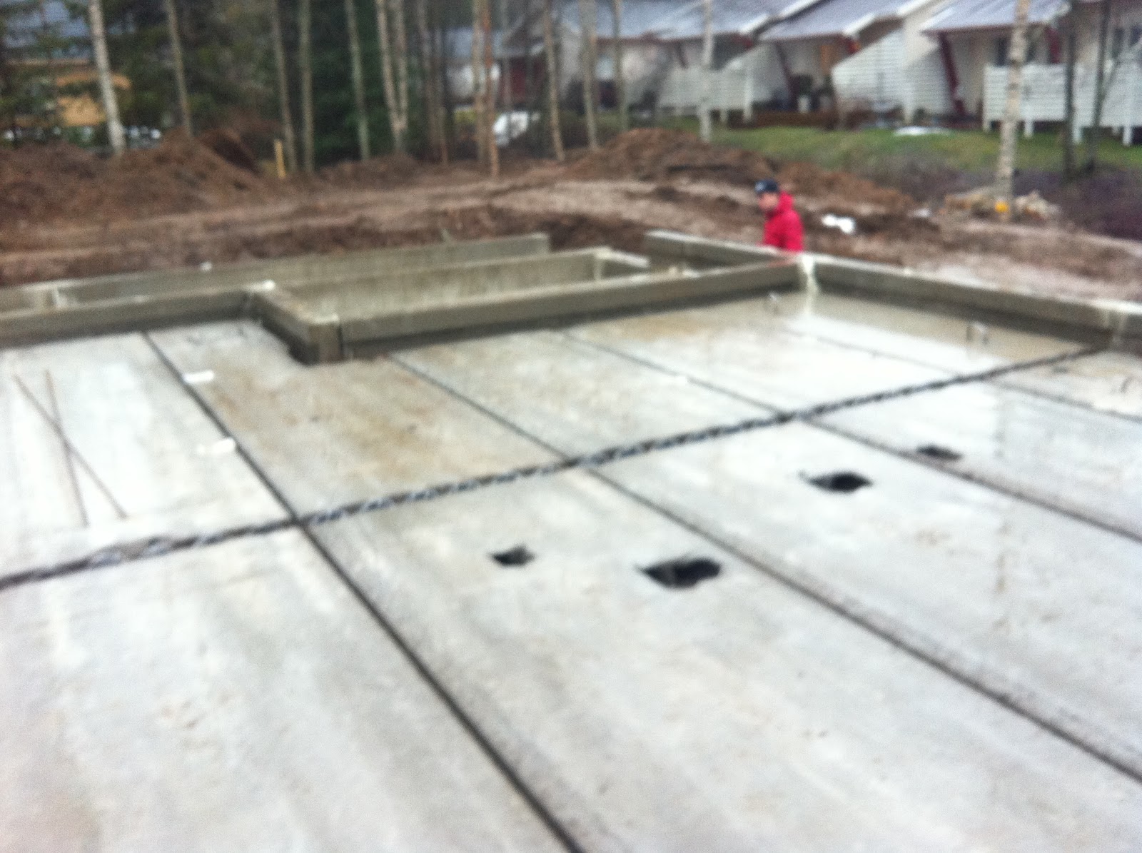 Projekti Harmaja Rovaniemi: paalutus, sokkeli, ontelolaatat ja ...