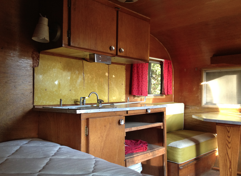 FINALLY!~ we got a vintage RV to restore... | Camp Wandawega