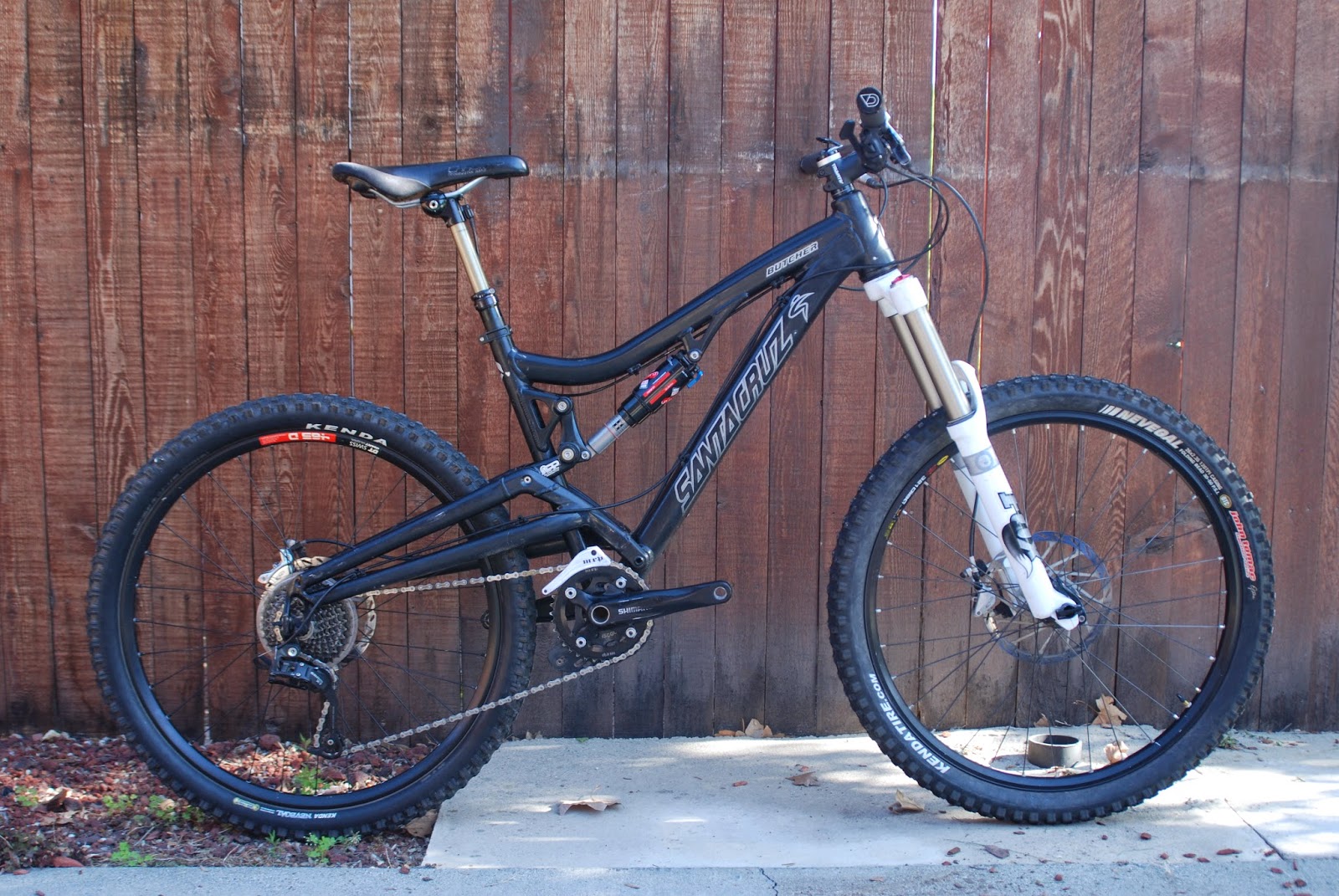 ANEX BICYCLES: Santa Cruz Butcher