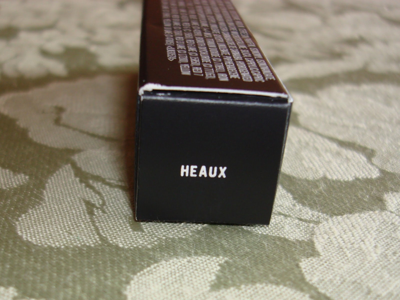 Everyday Girl In A Beauty-Filled World: MAC HEAUX Lipstick Review and Pics