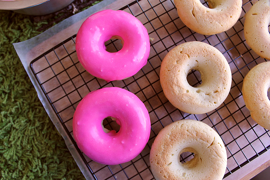 Momma Told Me: Pink Frosted Vanilla Bean Donuts (With Sprinkles) Recipe