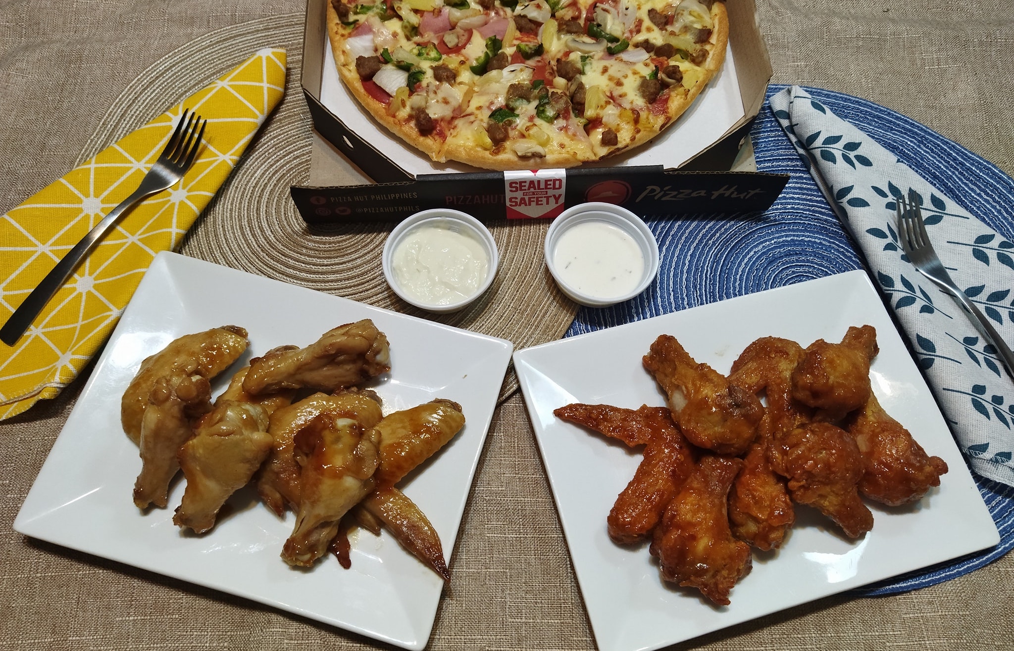 WingStreet by Pizza Hut brings new flavors and dips #FORTHEWINgs ...