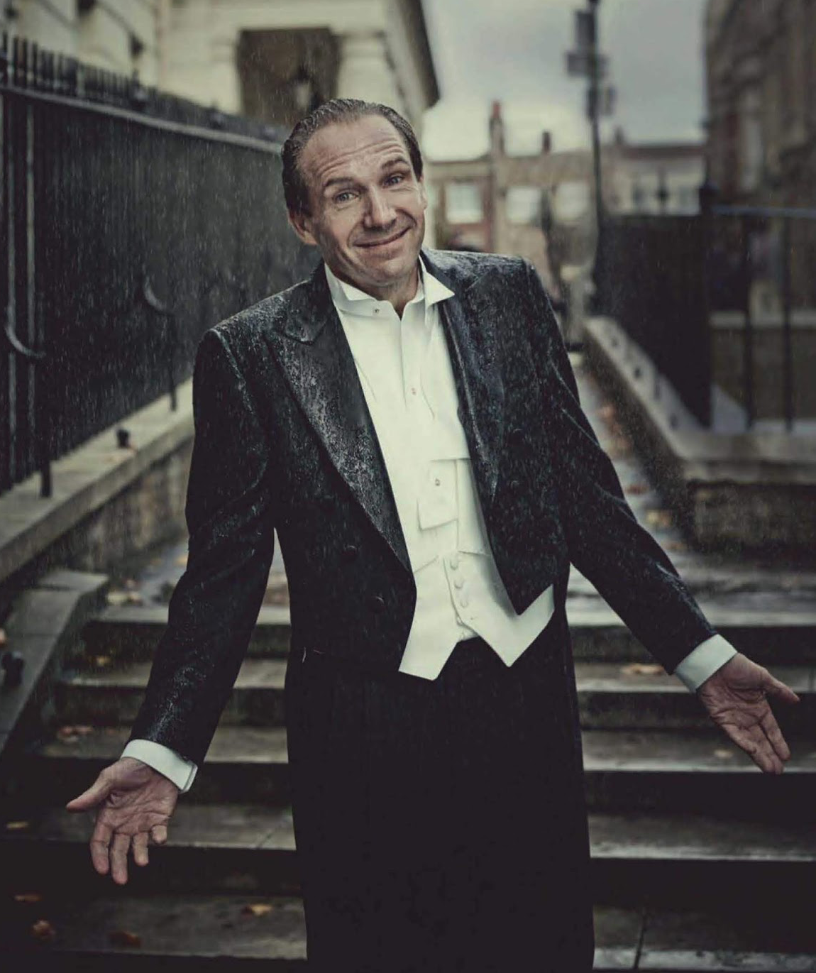 my new plaid pants: Ralph Fiennes Two Times