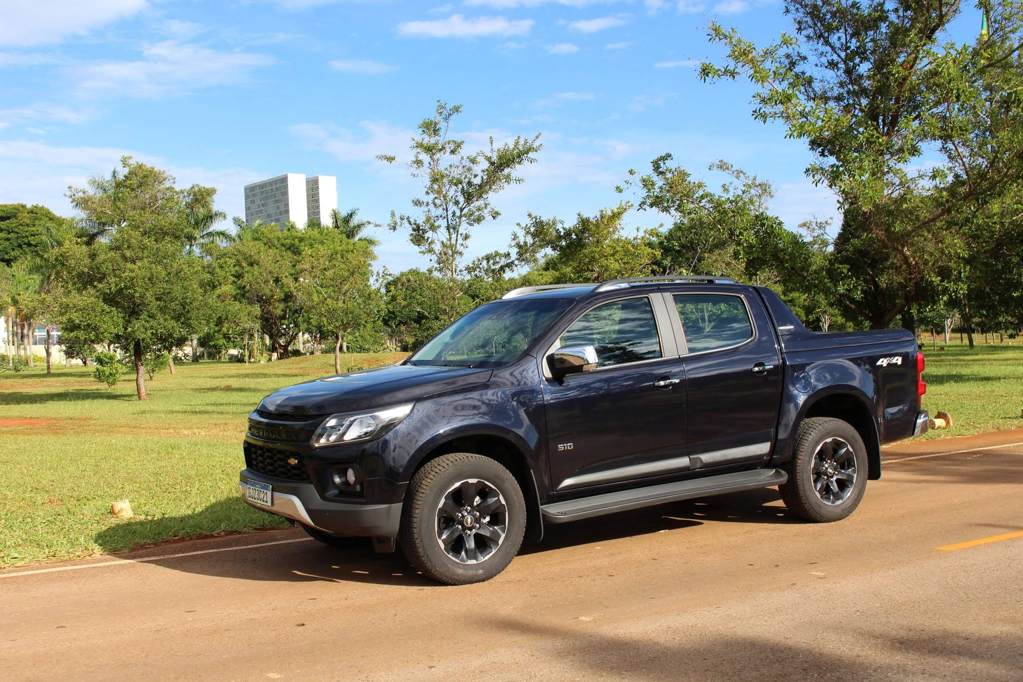 Chevrolet S-10 High-Country 2021: fotos, preço, consumo e performance