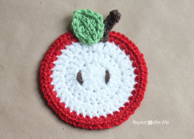 Awesome Apples! 10 Free Crochet Patterns | Fiber Flux...Adventures in ...