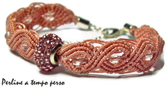 Perline a tempo perso: ...ancora macrame "Bracciale Pandora"