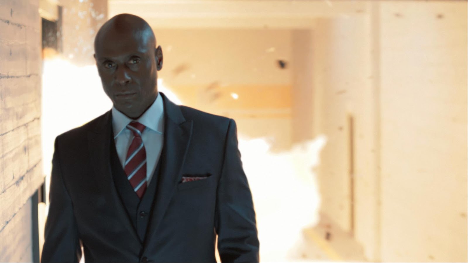 AnáliseMorte: Quantum Break - A história de QB.