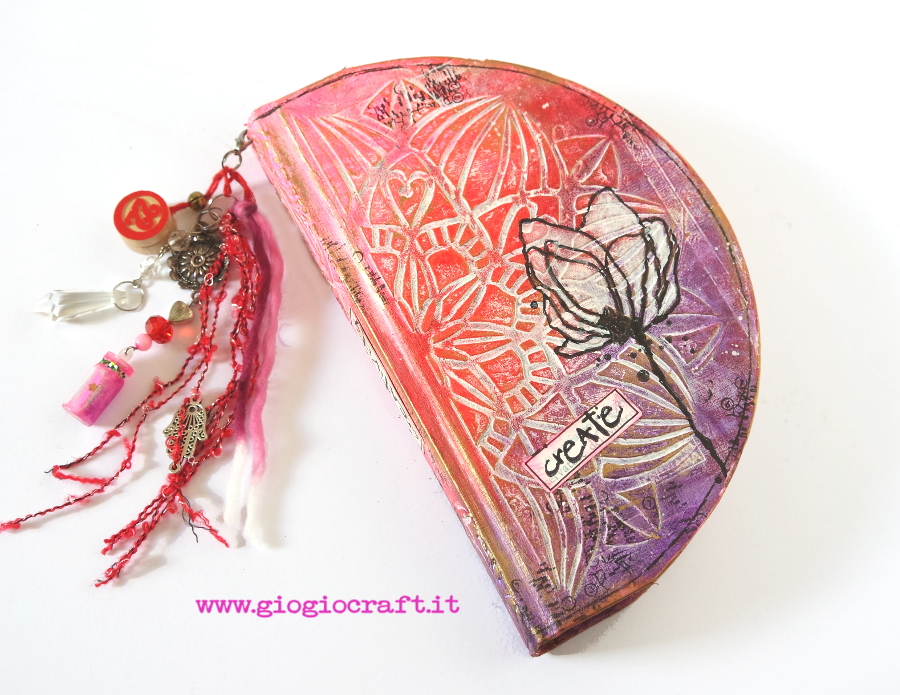 GiogioCraft: VideoTutorial: How to Make a Round Book