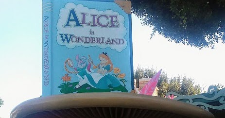 Living A Doll's Life : THEME PARK THURSDAY Alice in Wonderland & Mad ...