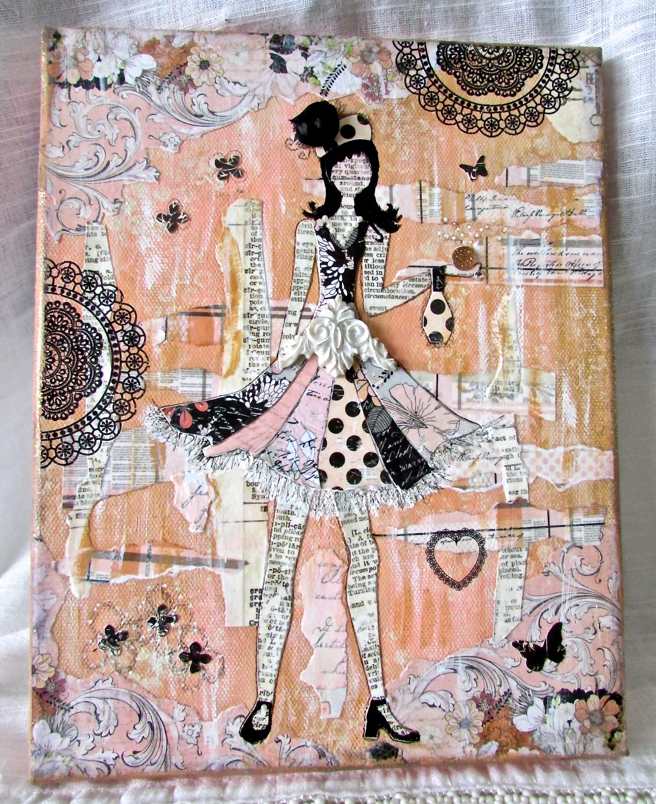 THE BEAUTY OF PAPER: Collage Girl Inspired by Suzie