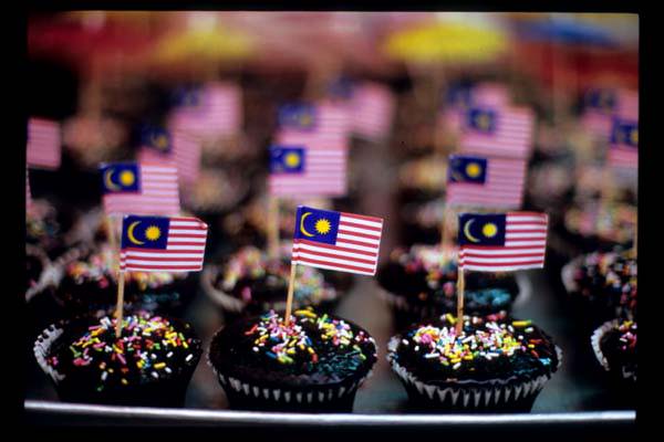 The Sinners Almanac: Merdeka Poem 2012 - An Olympian Independence