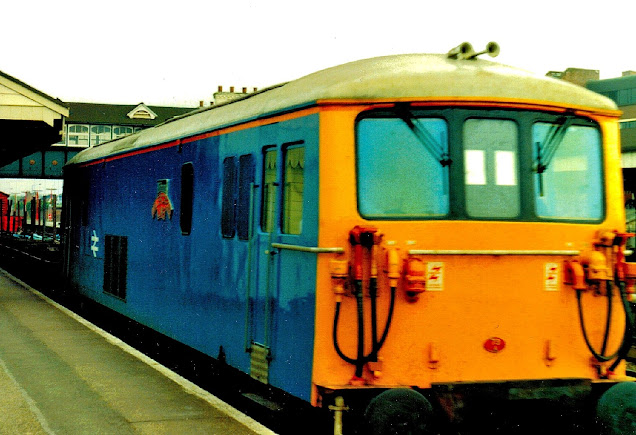 'Along These Tracks' Train Photos Site : Photo BR Class 73005 Diesel ...