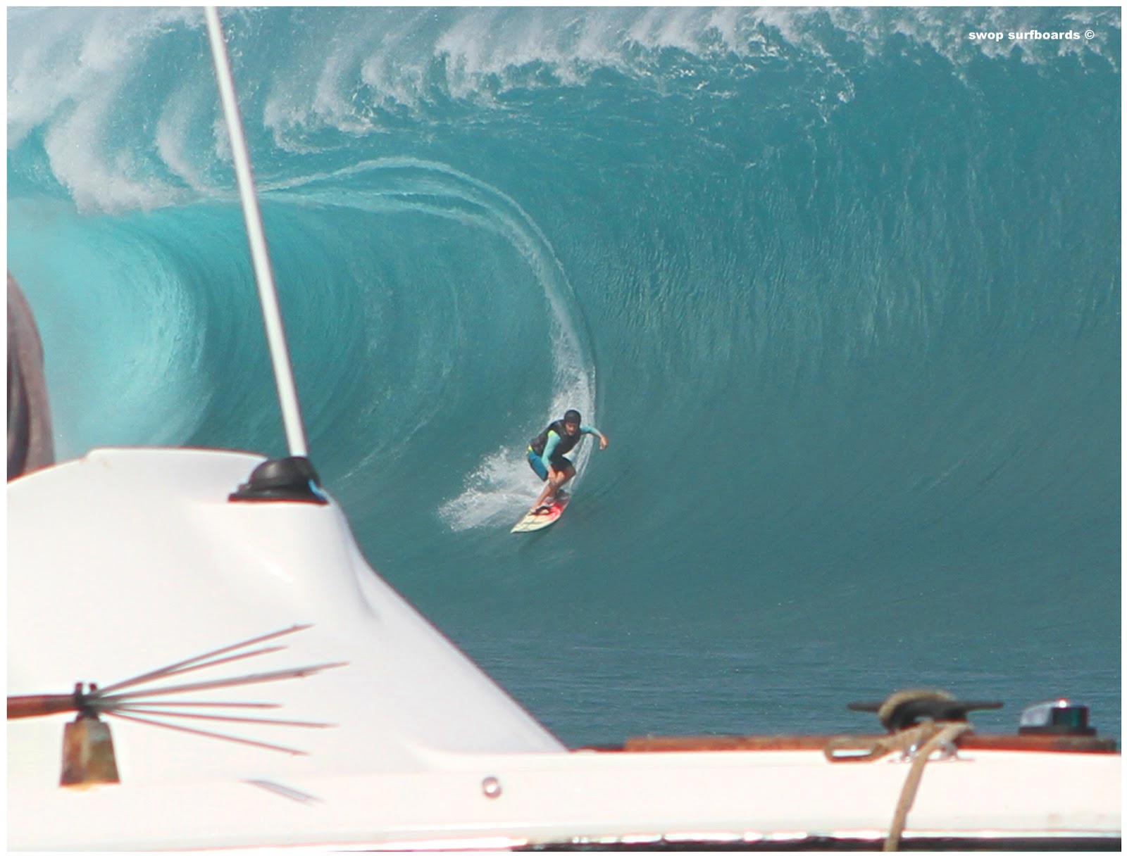 swop surfboards: RED CODE TEAHUPOO 14 MAY 2013