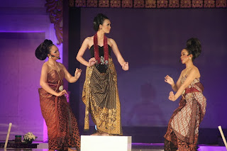 Gerak-Gerak Dalam Tari | Macam-Macam Tarian di Indonesia