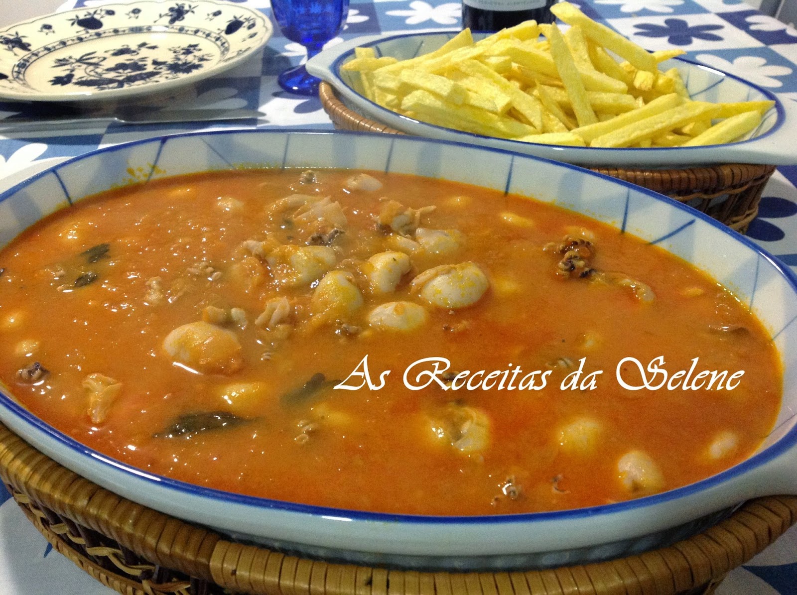 Choquinhos em Molho de Tomate na Yammi | As Receitas da Selene