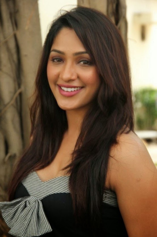Kesha Latest Hot Photos
