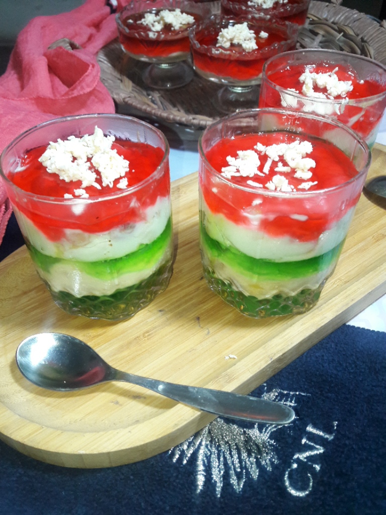 Jello Custard Dessert Recipe - Yummy Traditional