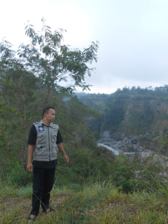 GIYANTO JAYA DOT INFO