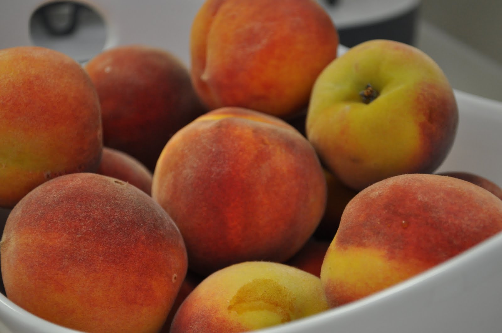 Peach day + Consignment - The Small Things Blog