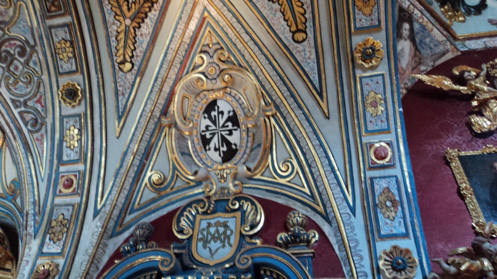 Road of Faith and Art / Camino del Arte Sacro: Capilla Doméstica del ex ...