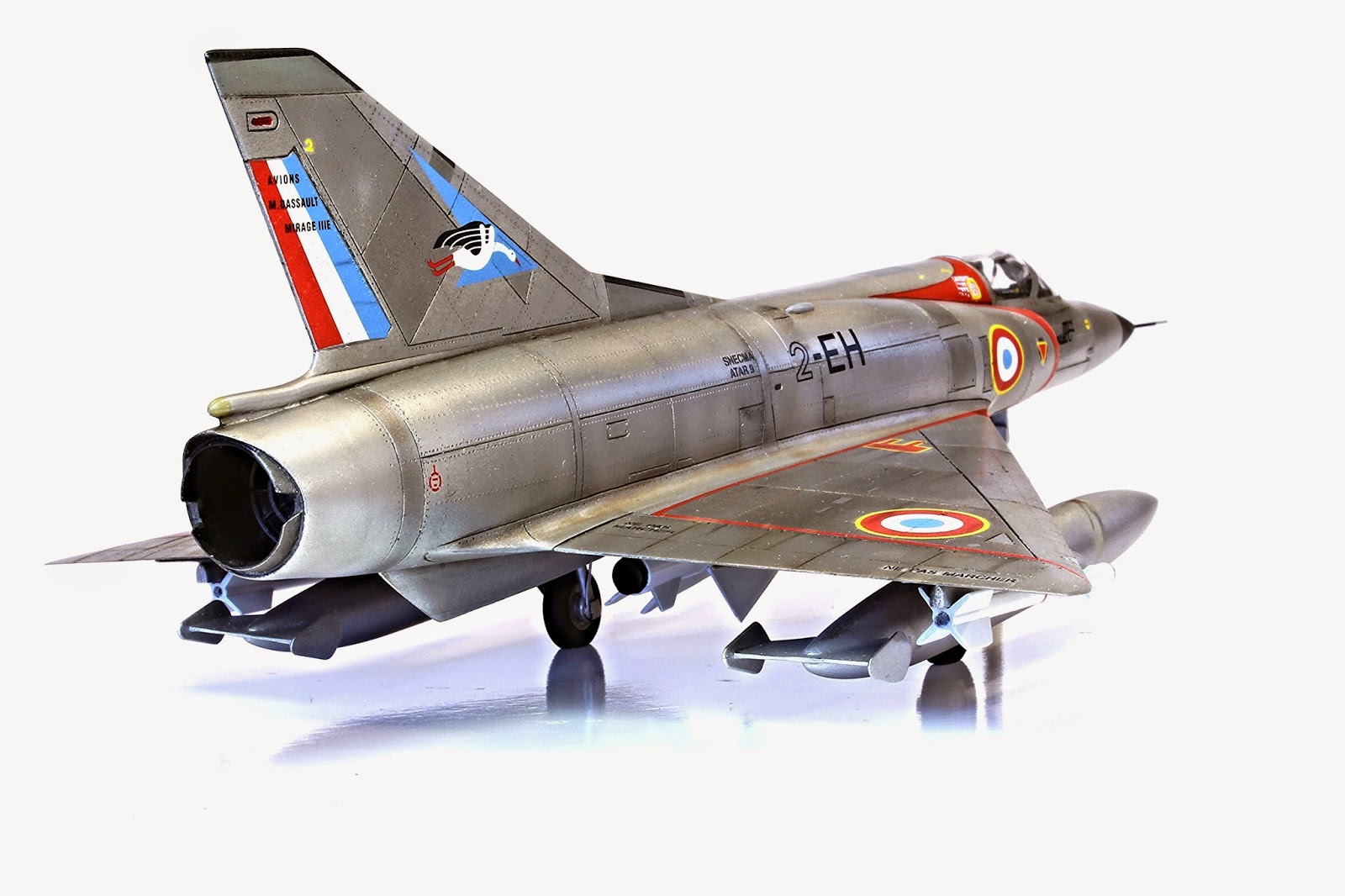 Istvan Michalko's scale models: Dassault Mirage III C - Academy ( ex ...