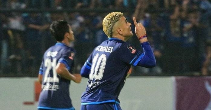El-loco Gonzales Brought Arema President's Cup Champion 2017 ...